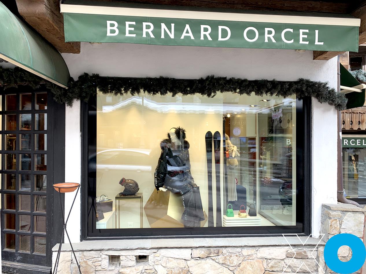 Treexo, H. Rénovation des vitrines de la boutique Bernard Orcel